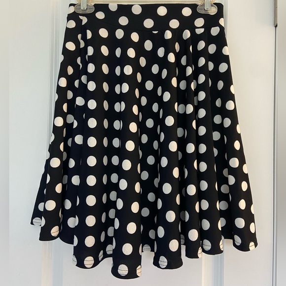 Urban Coco | Skirts | Black With White Polka Dot Casual Mini Skater ...